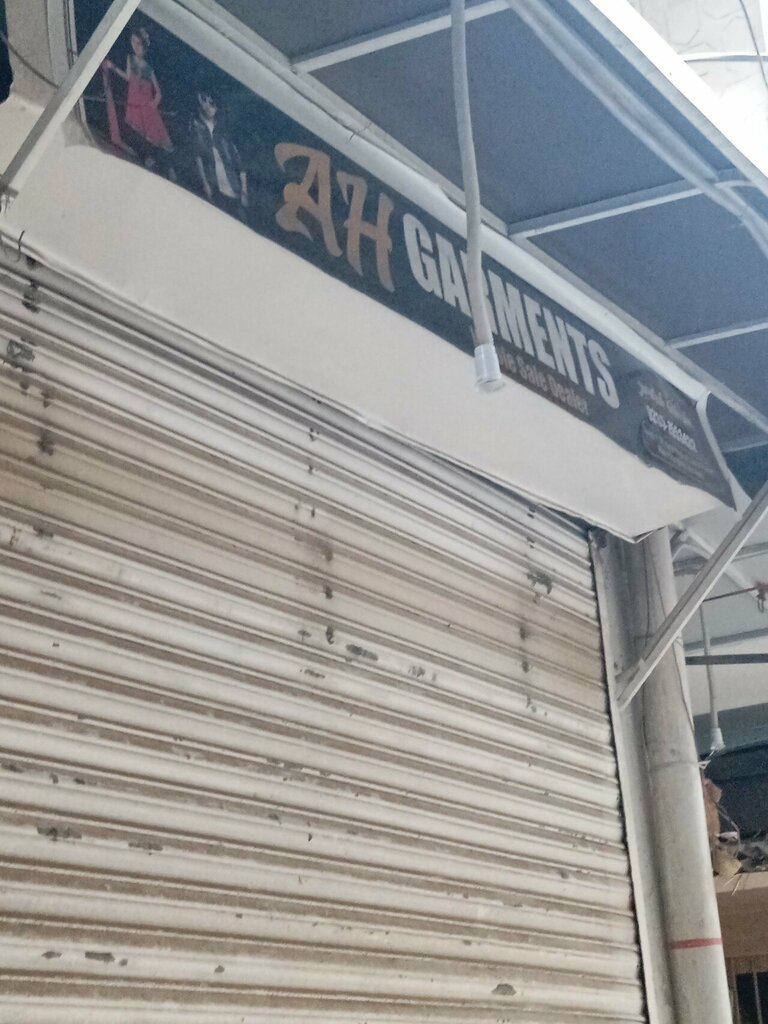 Dış giyim mağazası Ah Garments, Rawalpindi, foto