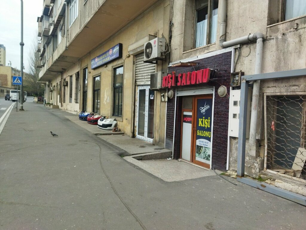 Kuaförler Bərbər, Bakü, foto