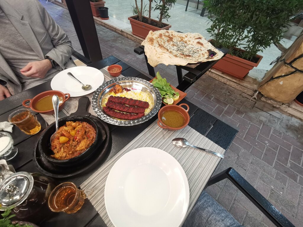Restoran Al Barajeel Mandi, Dubai, foto