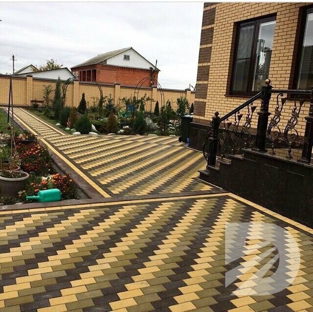 Kaldırım taşları DmitrovGroup, Moskova ve Moskovskaya oblastı, foto