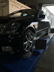 Shod-Razval 3D (Khasanovskaya ulitsa No:23/1), otomobil servisi  Yekaterinburg'dan
