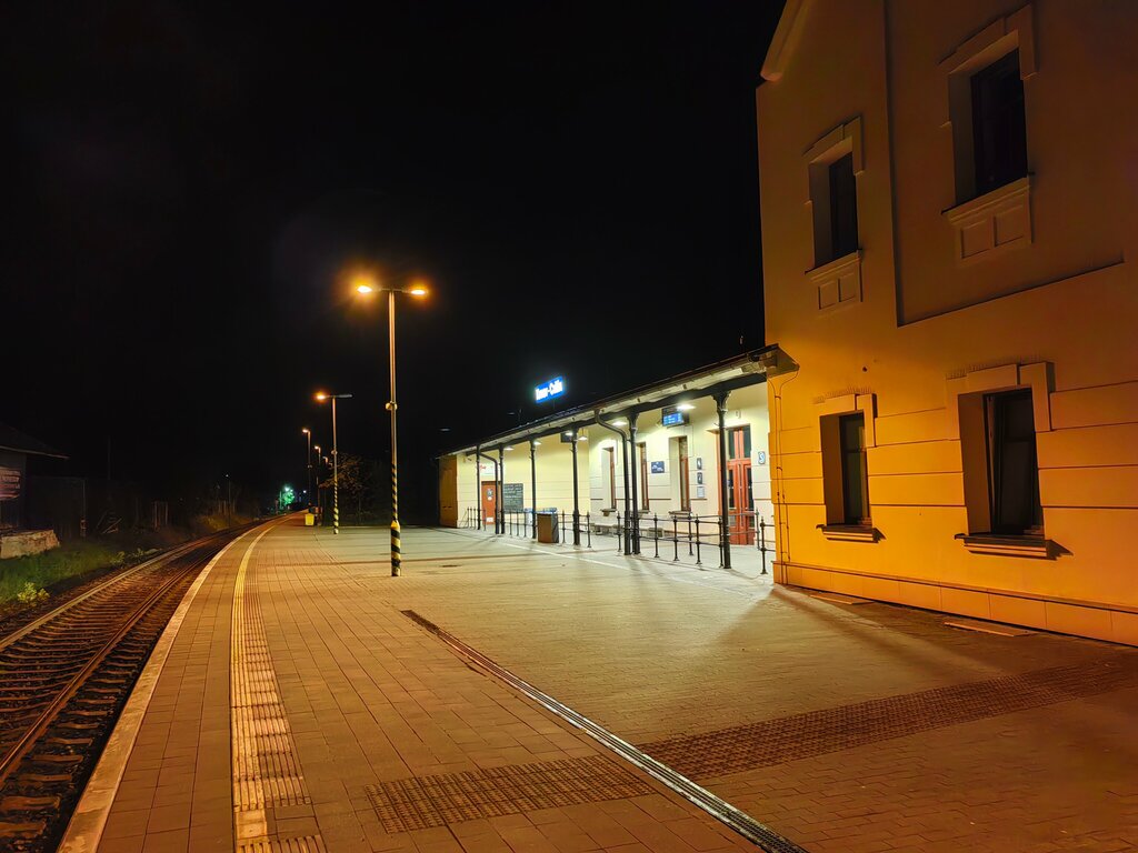Tren istasyonu Krnov-Cvilin, Krnov, foto
