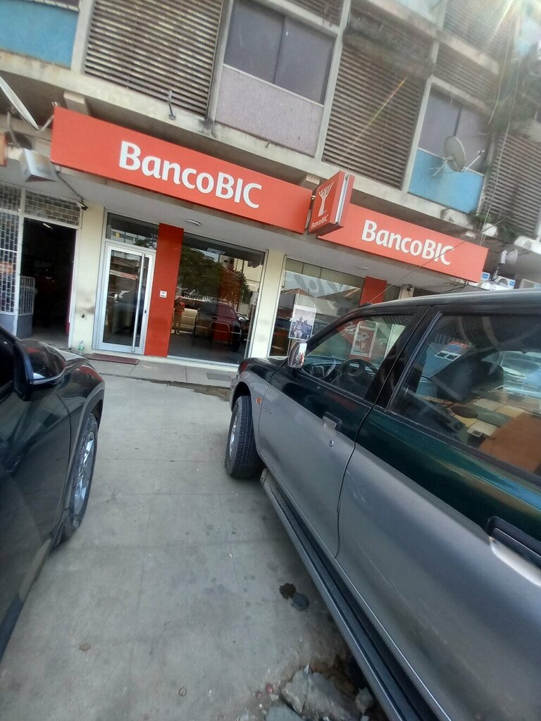 Banka Banco BIC, Loanda, foto