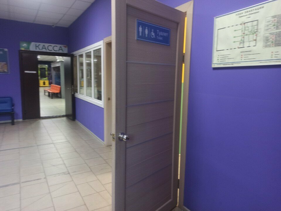 Tuvalet Туалет, Sakhalinsk, foto