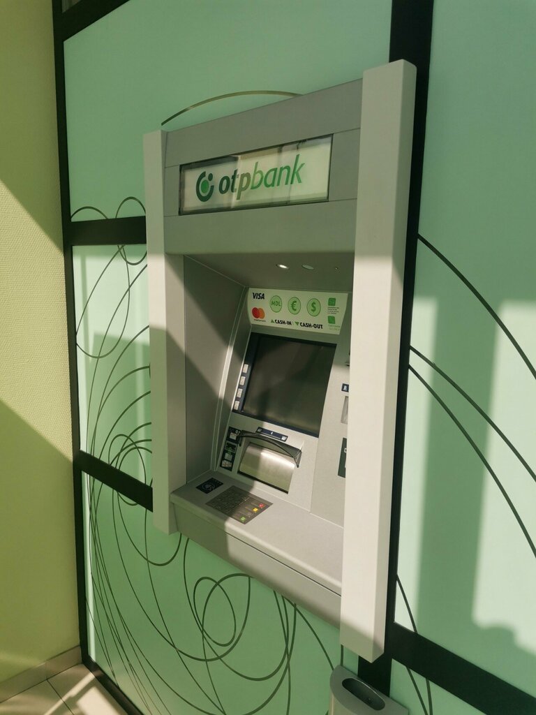 ATM'ler OTP Bank, Kişinev, foto