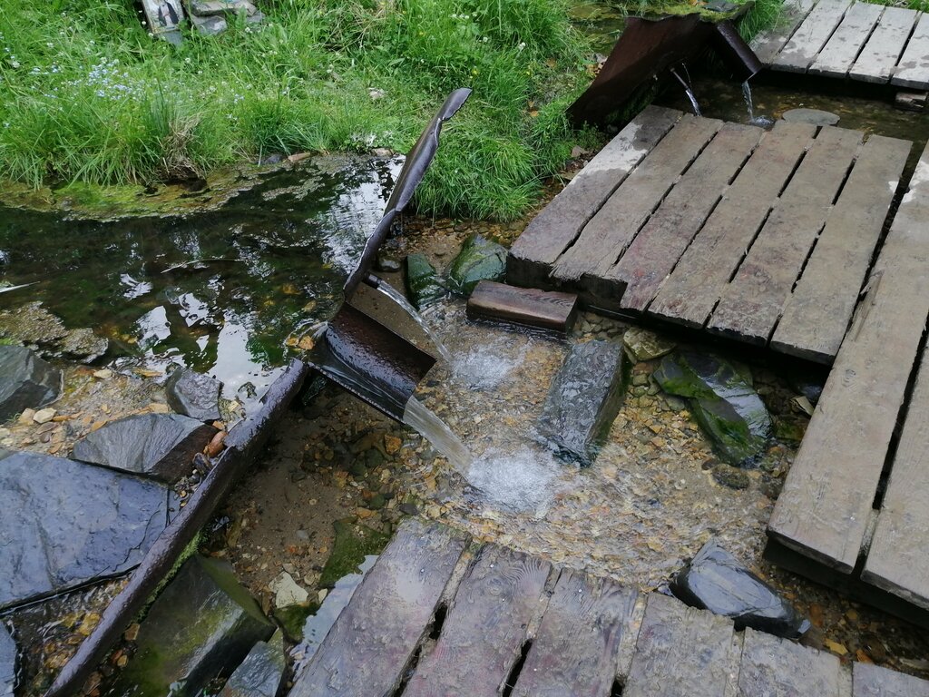 Pınar, çay Spring, stream, İrkutskaya oblastı, foto