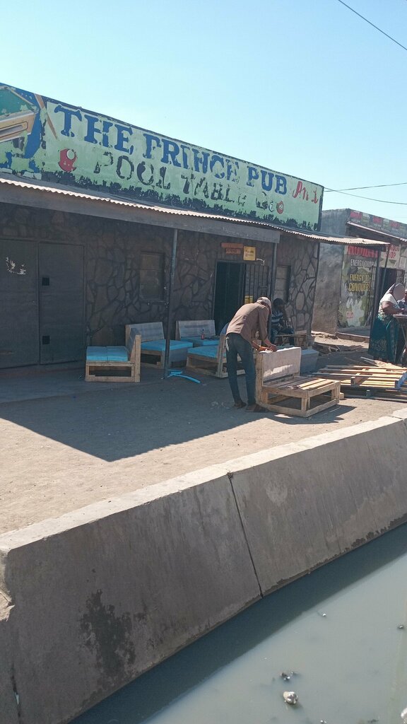 Mobilya mağazaları GK Liens, Lusaka, foto