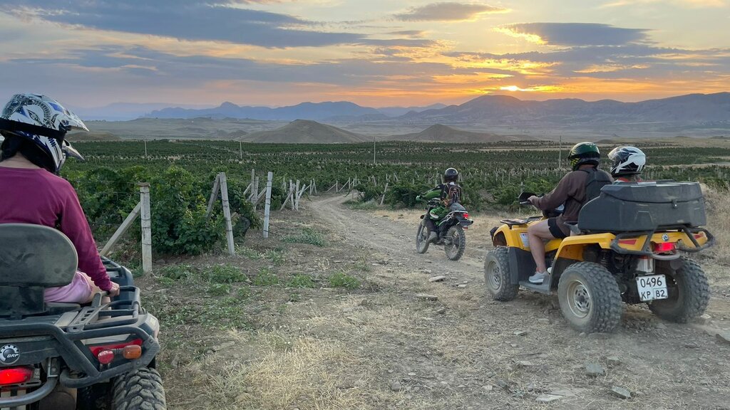 Dağ zirvesi Kasal-Kishla Peak, Kırım Cumhuriyeti, foto