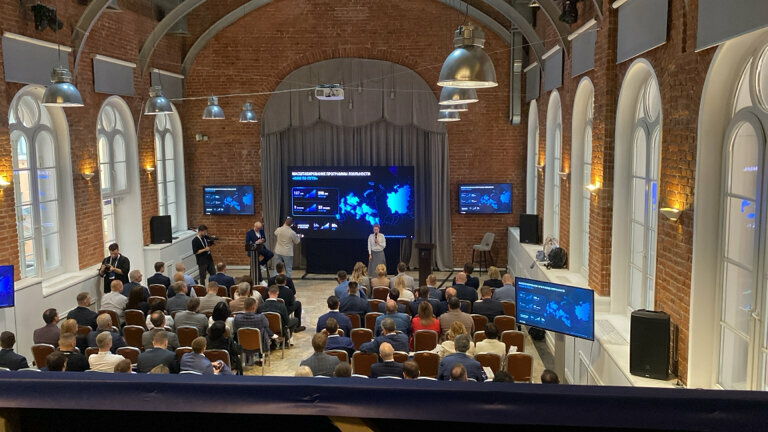 Televizyon kanalları Ostream, Saint‑Petersburg, foto