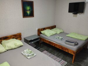 Светлана (Lesnaya ulitsa No:7, posyolok Donleskhoz), otel  Rostovskaya oblastından