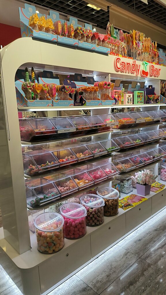 Pasta, şekerleme ve tatlı Candy bar, Makhachkala, foto