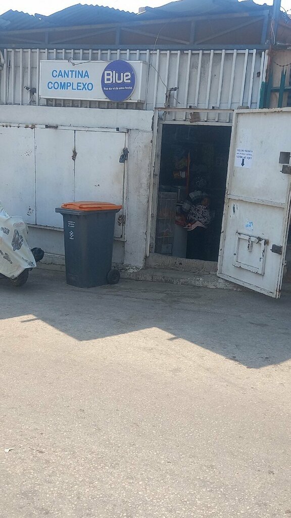 Alkollü içecekler Complexo, Loanda, foto