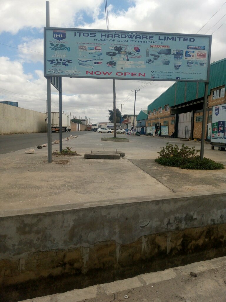 Yapı mağazası Itos Hardware Ltd, Lusaka, foto