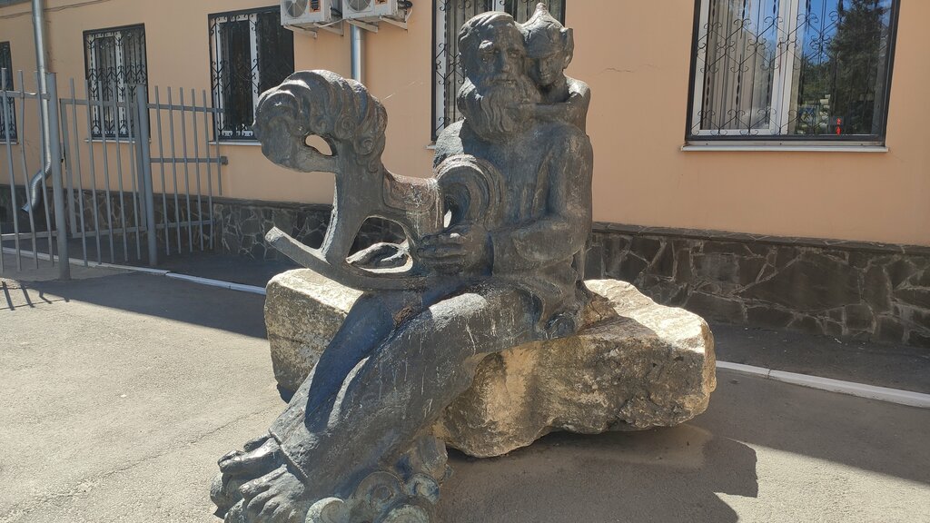 Park, sokak heykeli Дед и внук, Volgodonsk, foto