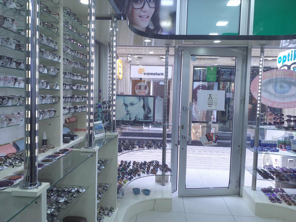 Optik Optika, Bakü, foto
