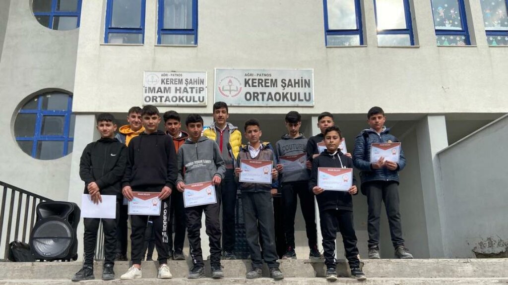 Ortaokul Kerem Şahin Ortaokulu, Patnos, foto