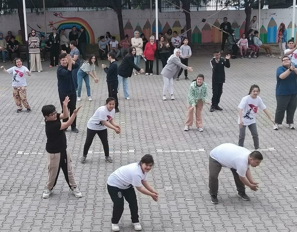 Eğitim merkezleri Manisa Özel Eğitim İş Uygulama Merkezi, Manisa, foto
