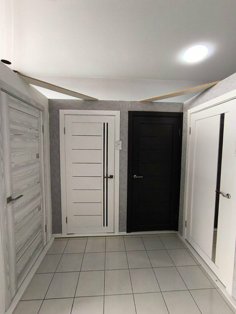 Kapılar Двери в дом, Adıge Cumhuriyeti, foto