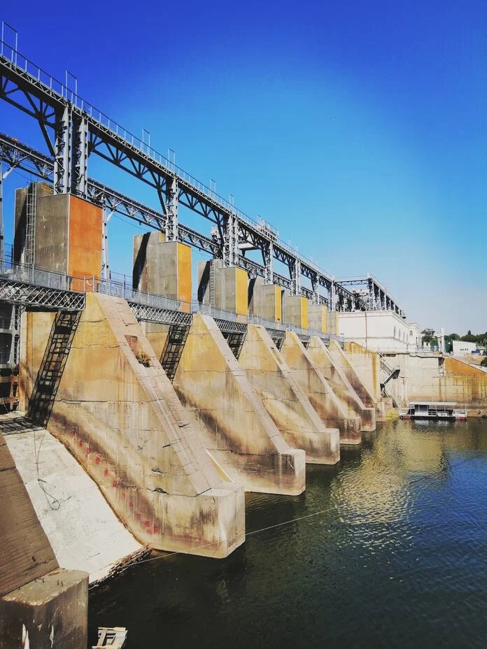 Elektrik santrali Hidroelectrocentrala de la Dubăsari, Dubosari, foto