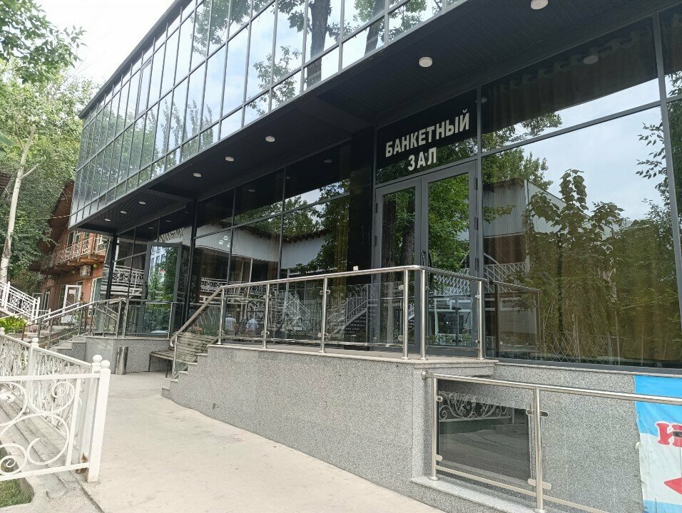 Kafe Darkhan, Osh, foto