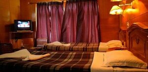 Hotel Rafica (Jammu and Kashmir, Town of Leh, Fort Road), otel  Leh'ten