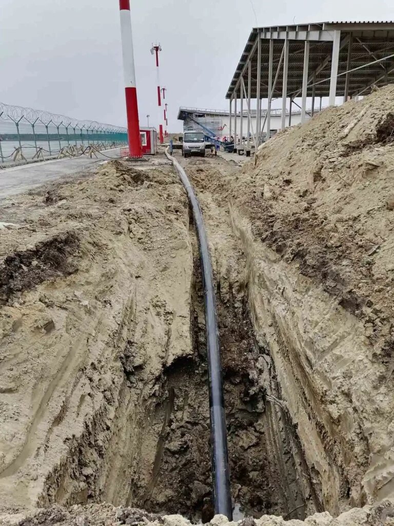 Sondaj çalışmaları ГНБ прокол, Tobolsk, foto
