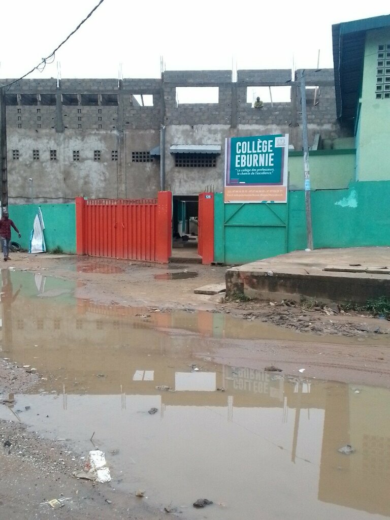 Eburnie College, college, Abidjan, Cocody, Quartier de la Angré ...