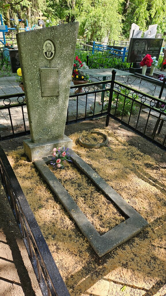 Cenaze hizmetleri Svecha grave care, Belgorod, foto