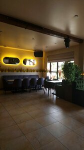 Barberry (Oktyabrskaya ulitsa No:112, stanitsa Tbilisskaya), kafe  Krasnodarski krayından