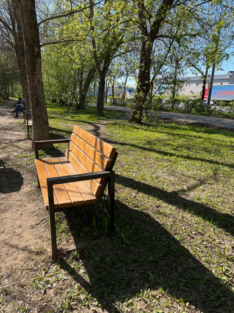 Kültür ve eğlence parkları сквер Памяти героев Краснодонцев, Cherepovets, foto