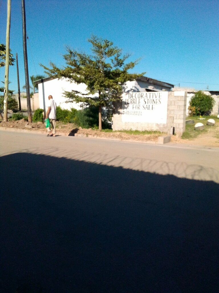 Peyzaj tasarımı Deco Pebbles Zambia, Lusaka, foto