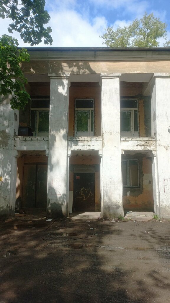 Çocuk ve gençlik merkezleri Дом юных техников, Dzerjinsk, foto