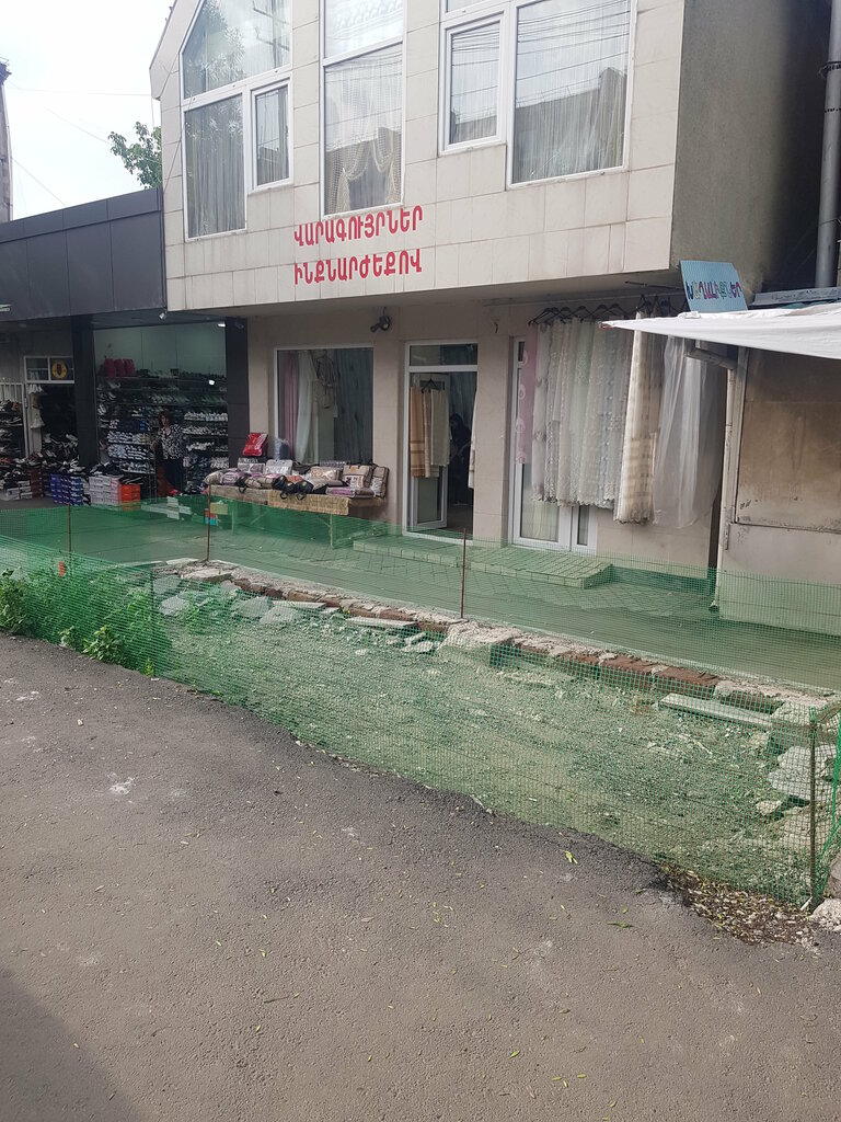 Jaluzi ve stor perde Վարագույրներ ինքնարժեքով, Vanadzor, foto