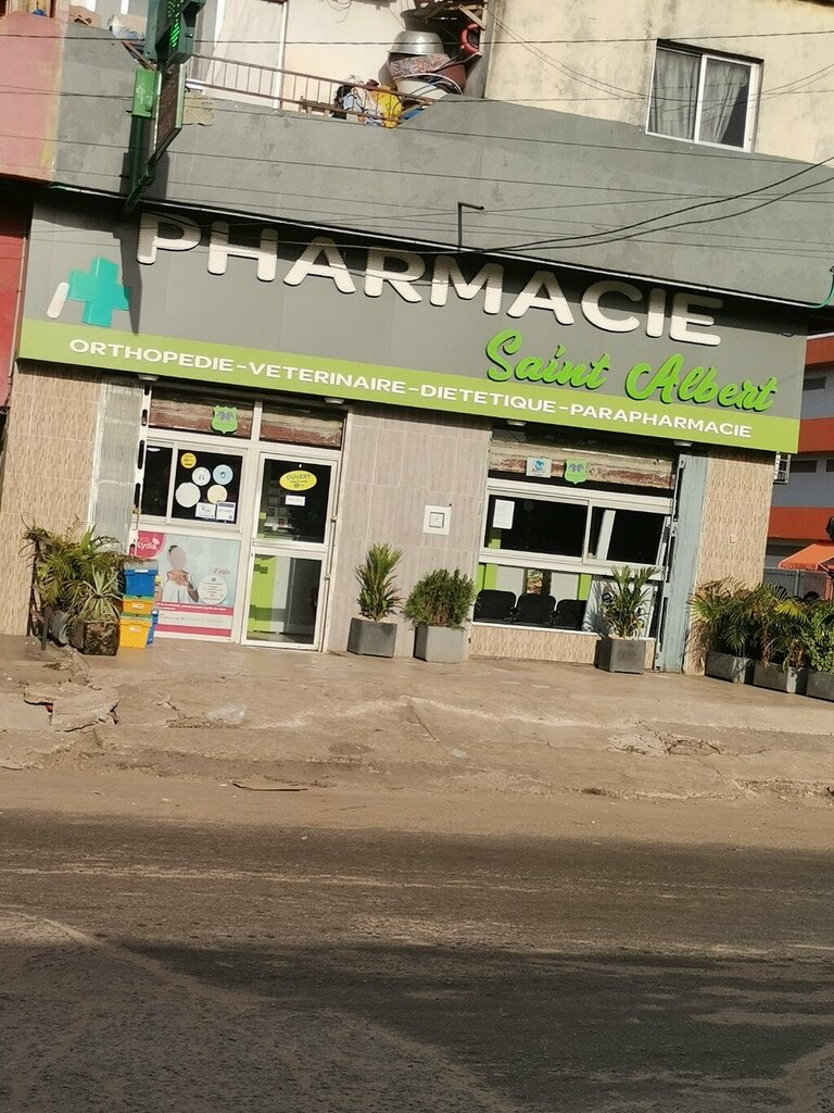 Eczaneler Saint Albert Pharmacy, Abican, foto