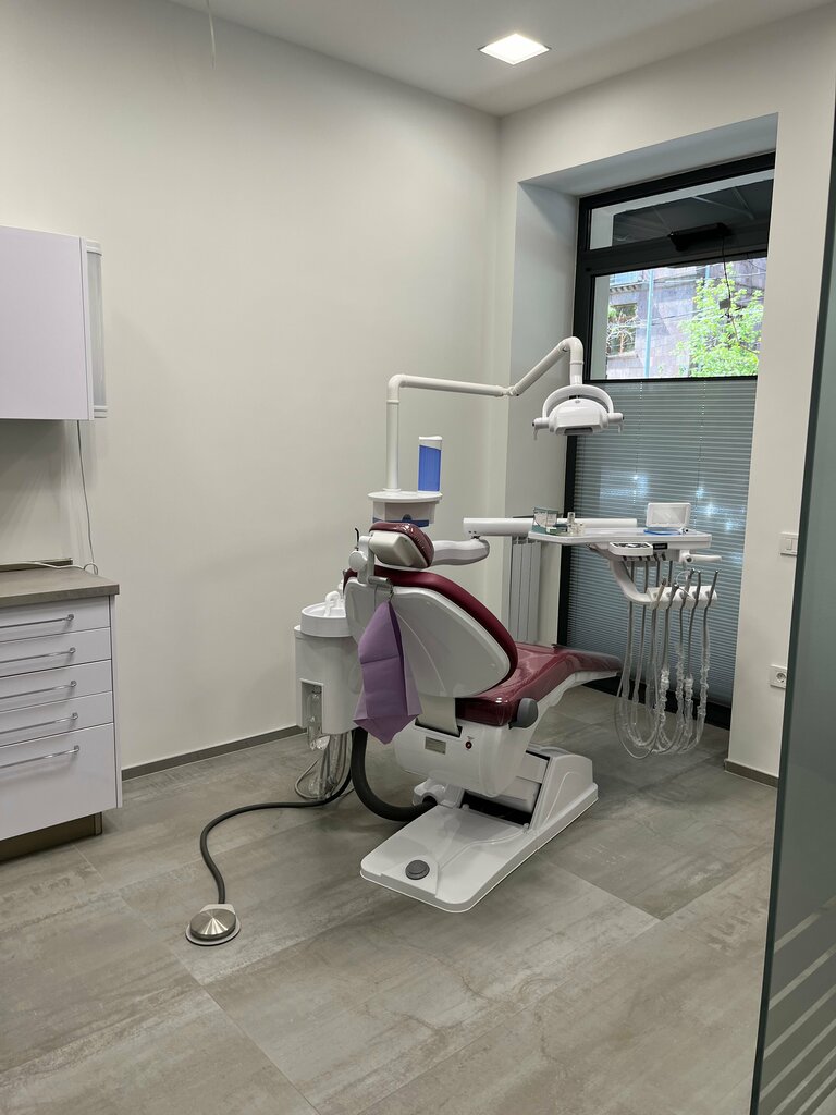 Özel ağız ve diş sağlığı klinikleri ve muayenehaneleri Dent Express, Erivan, foto
