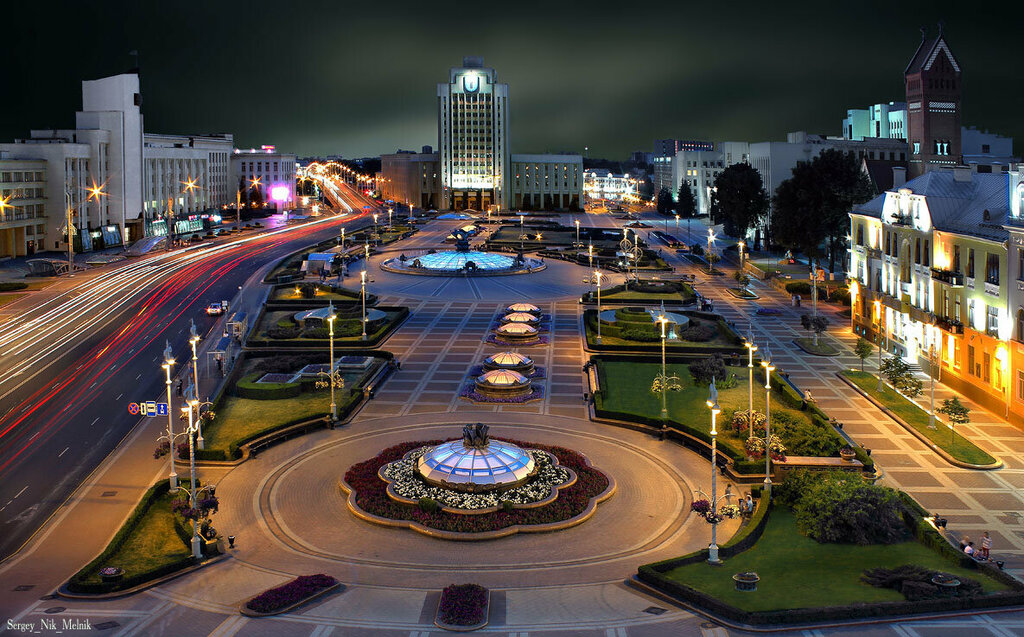 Turistik yerler Площадь Независимости, Minsk, foto