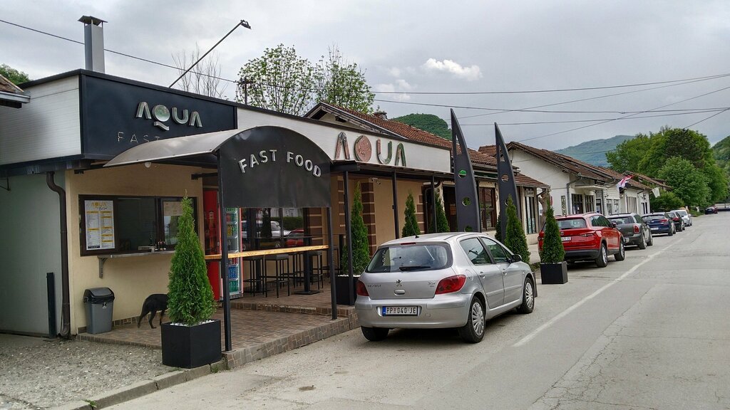 Restoran Aqua Caffe & Restaurant, Dünya, foto