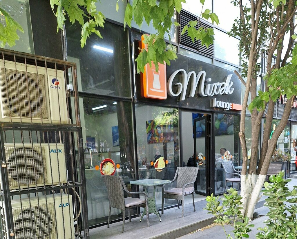 Kafe Mixək, Bakü, foto