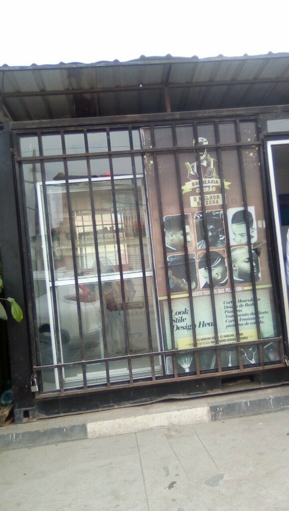 Berberler Barbearia, Loanda, foto