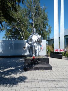 Памятник воинам, погибшим в ВОВ 1941-1945 гг (ulitsa Saitova No:15, derevnya Kamyshly), anıt, heykel  Başkurdistan'dan