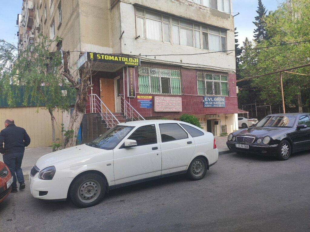 Özel ağız ve diş sağlığı klinikleri ve muayenehaneleri Stomatoloji Mərkəz, Bakü, foto
