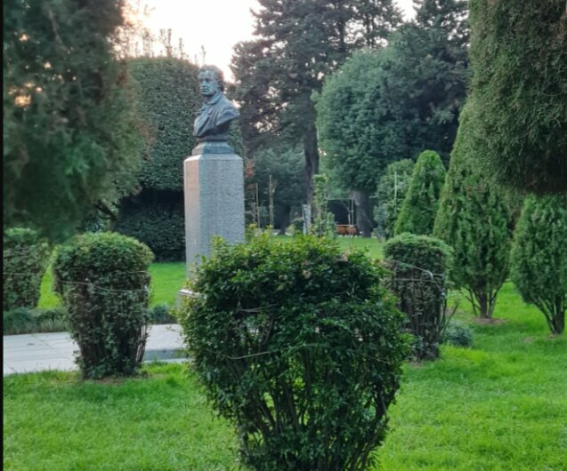 Anıt, heykel А.С. Пушкин, Batum, foto