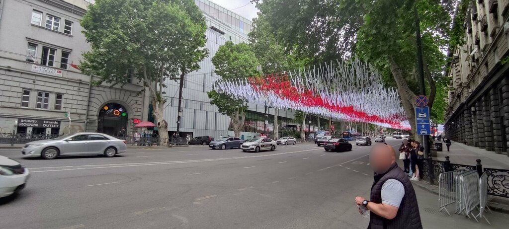 Çanta ve valiz mağazaları Samsonite, Tiflis, foto