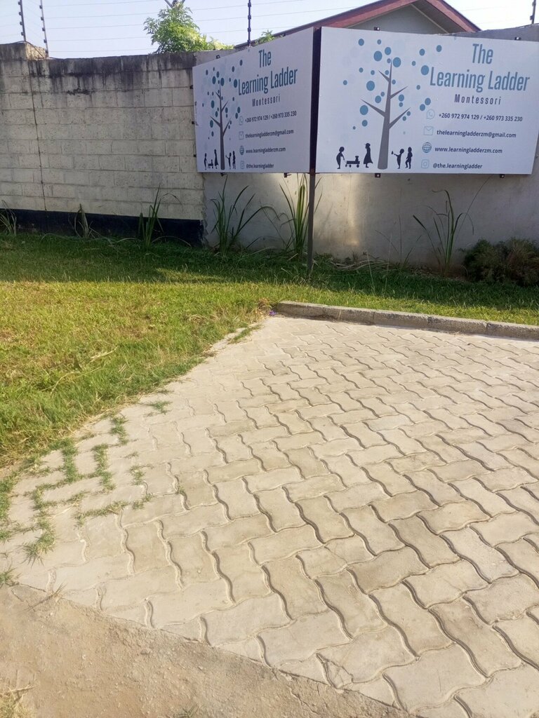 Eğitim merkezleri The Learning Ladder Montessori, Lusaka, foto