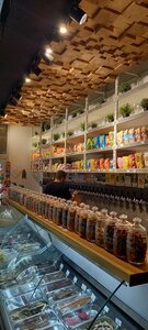 Пивотека (площадь Пирогова No:5), bira dükkanı  Sevastopol'dan