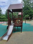 Playground (Leningrad Region, Tosnenskiy District, Lyuban, skver imeni Zaytseva), oyun alanı  Lyuban'dan