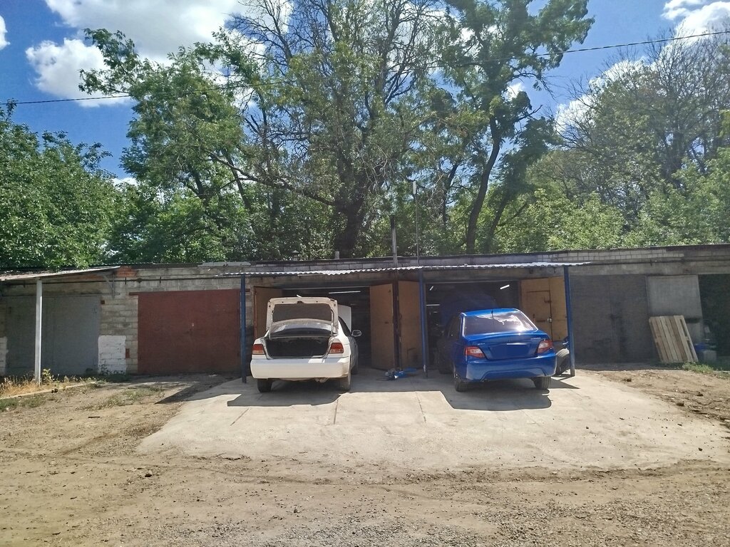 Otomobil servisi Автосервис, Krasnodarski krayı, foto
