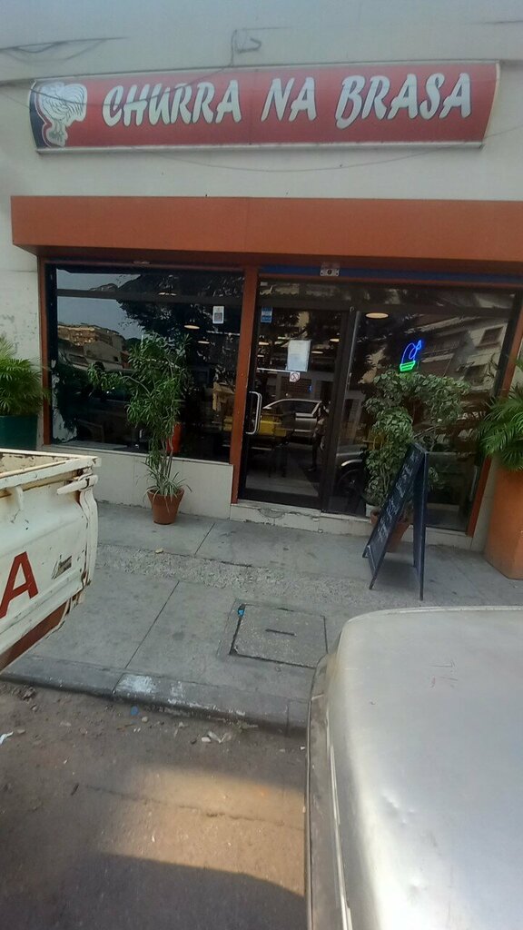 Kafe Churras na brasa, Loanda, foto