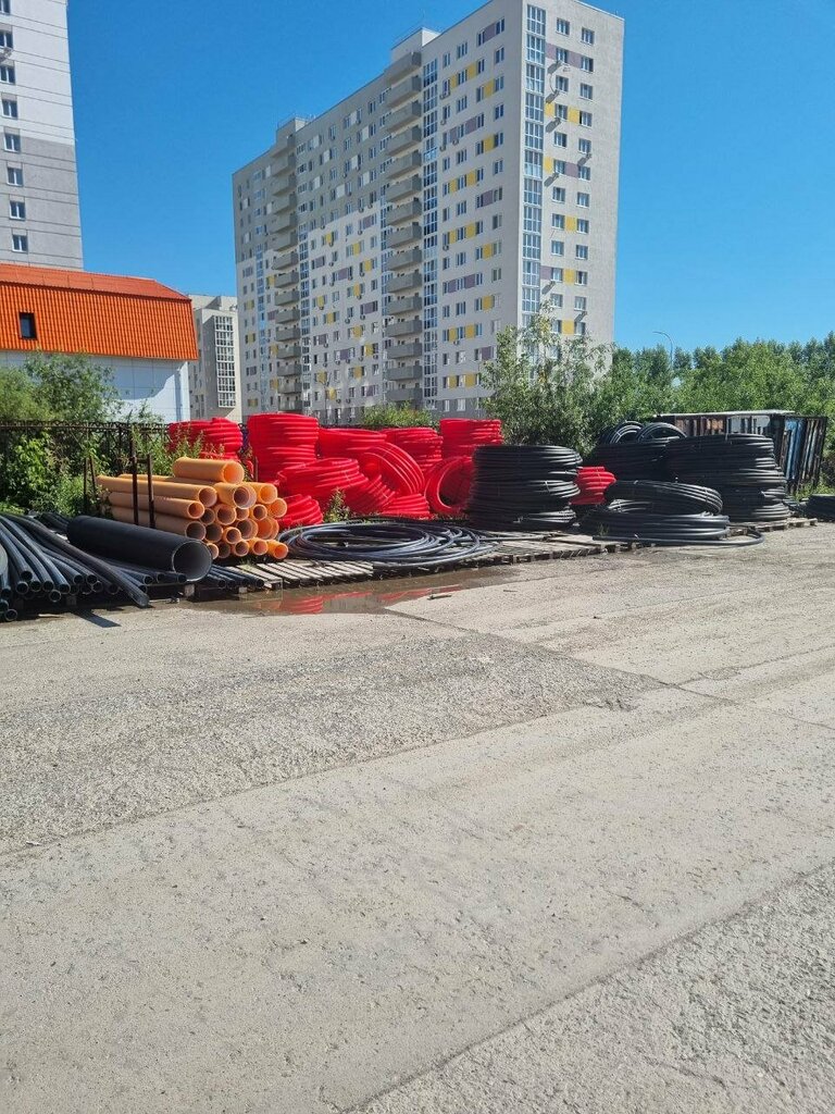 Boru tesisatı ve aksesuarları Трубопровод72, Tiumen, foto