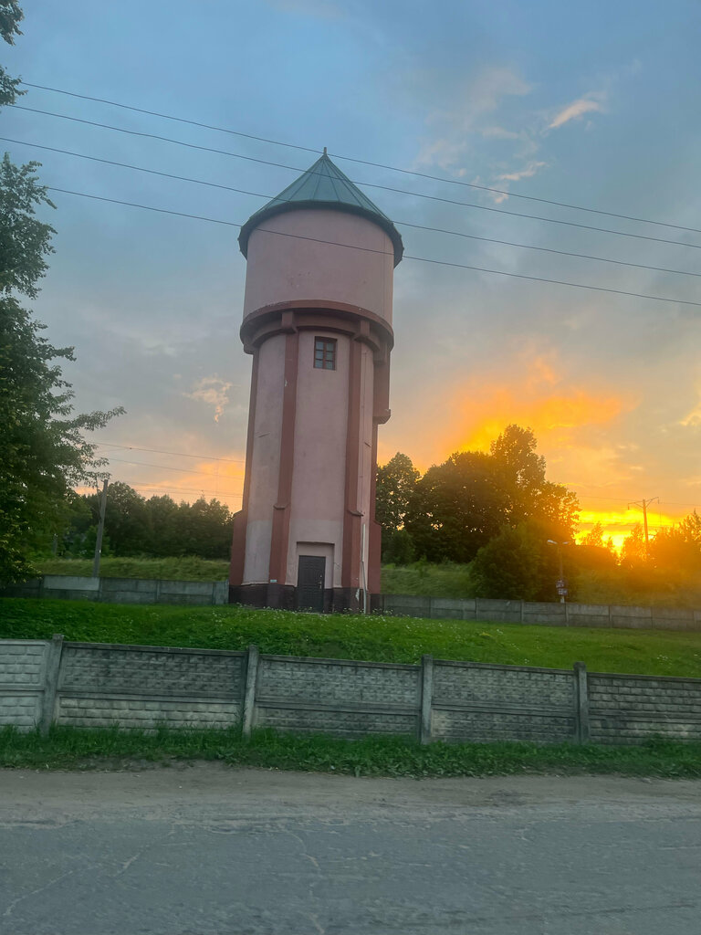 Mühendislik altyapısı Водонапорная башня, Minskaya oblastı, foto